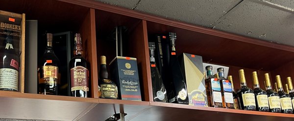 BEVERAGE CITY LIQUOR - Updated December 2025 - 55 Photos - 6189 Lake ...