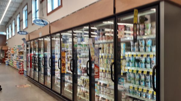 CUB - ALEXANDRIA - Updated June 2025 - 151 Photos - 2612 S Broadway ...