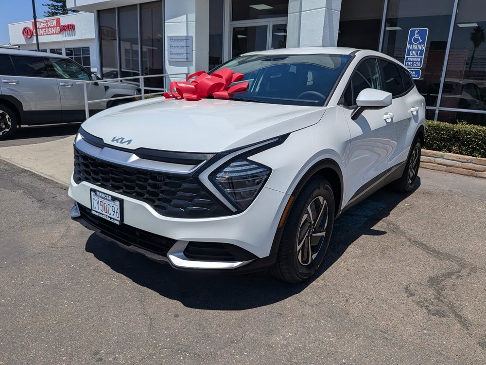 MERCED KIA - Updated December 2025 - 62 Photos & 74 Reviews - 1575 W ...