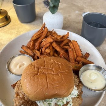 LITTLE RUBY’S WEST VILLAGE - Updated July 2024 - 182 Photos & 77 ...