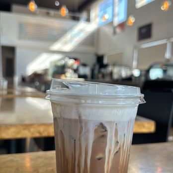 B TWENTYFOUR - Updated January 2025 - 501 Photos & 323 Reviews - 2223 N ...