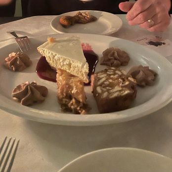 GREEKTOWN - Updated September 2025 - 204 Photos & 611 Reviews - 8519 N ...