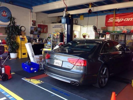 COMMUNITY AUTO CENTER - Updated October 2025 - 43 Photos & 238 Reviews ...