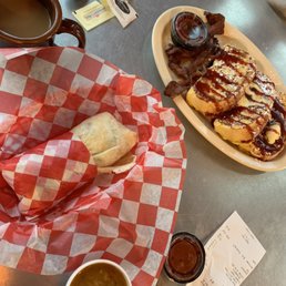 BUFF’S - Updated January 2026 - 57 Photos & 132 Reviews - 2201 4th Ave ...