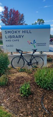 SMOKY HILL LIBRARY - Updated October 2025 - 61 Photos & 48 Reviews ...