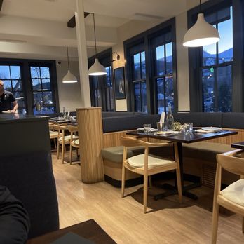 THE CARLIN - Updated August 2025 - 193 Photos & 96 Reviews - 200 N Main ...