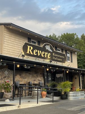 REVERE - Updated February 2025 - 131 Photos & 174 Reviews - 802 River ...