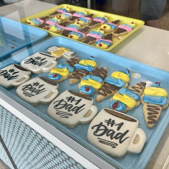 POLLMAN’S BAKE SHOP - Updated December 2025 - 28 Photos - 2724 Old ...