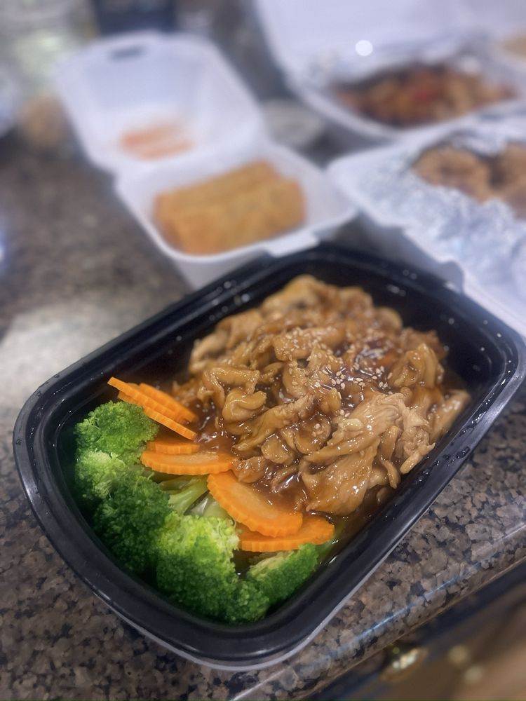 THAI BISTRO - Updated January 2026 - 37 Photos & 27 Reviews - 315 ...