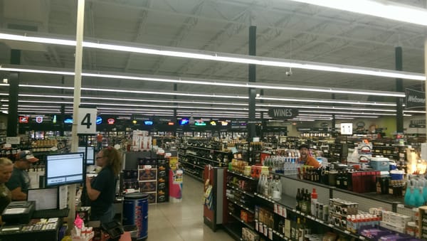 SPEC’S WINES, SPIRITS & FINER FOODS - 17 Reviews - 263 Creekside ...