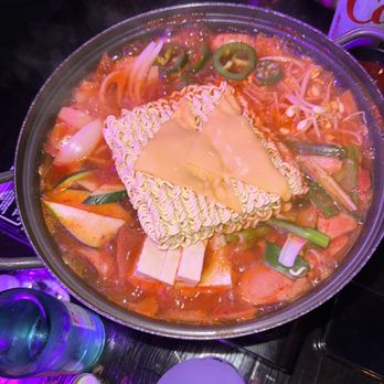 ZOOMAK - Updated August 2025 - 386 Photos & 96 Reviews - 7309 ...