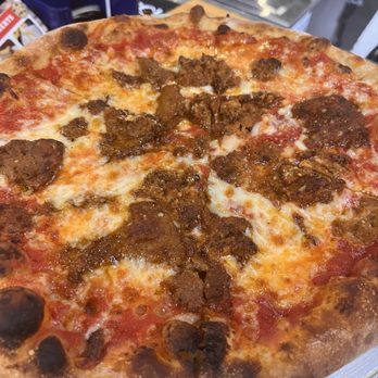 SQUARE PEG PIZZERIA - Updated November 2025 - 107 Photos & 34 Reviews ...