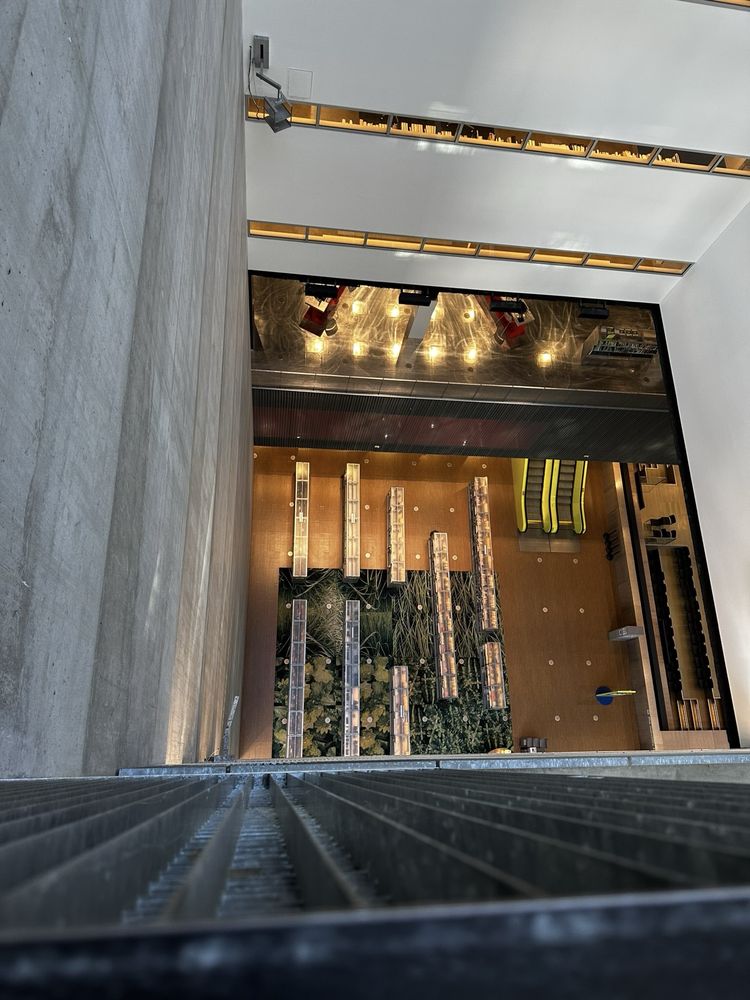 SEATTLE PUBLIC LIBRARY - CENTRAL LIBRARY - Updated October 2025 - 1665 ...