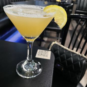 SHADOW LOUNGE & RESTAURANT - Updated October 2025 - 111 Photos & 47 ...