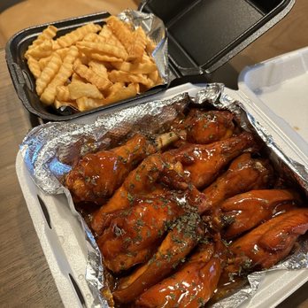 VALLEY WINGS - 282 Photos & 383 Reviews - 1495 N Hayden Rd, Scottsdale ...