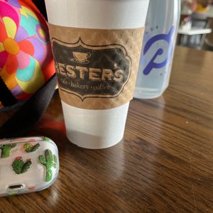 HESTER’S CAFE & COFFEE BAR - SIX POINTS - 595 Photos & 607 Reviews ...