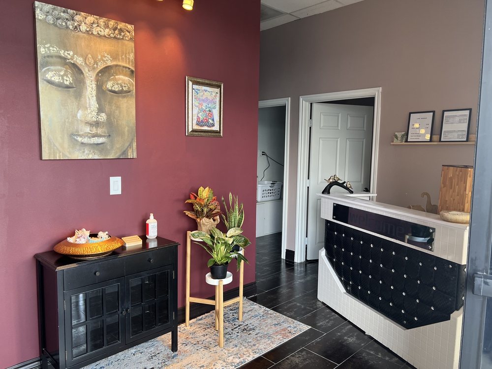 LUNA MASSAGE - Updated December 2025 - Request an Appointment - 9011 ...