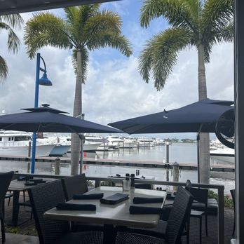 SAILOR’S RETURN RESTAURANT - Updated August 2025 - 554 Photos & 641 ...