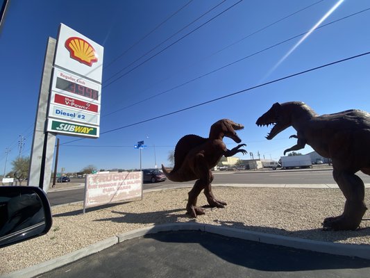 SHELL - Updated October 2025 - 46 Photos & 20 Reviews - 942 E Pima St ...