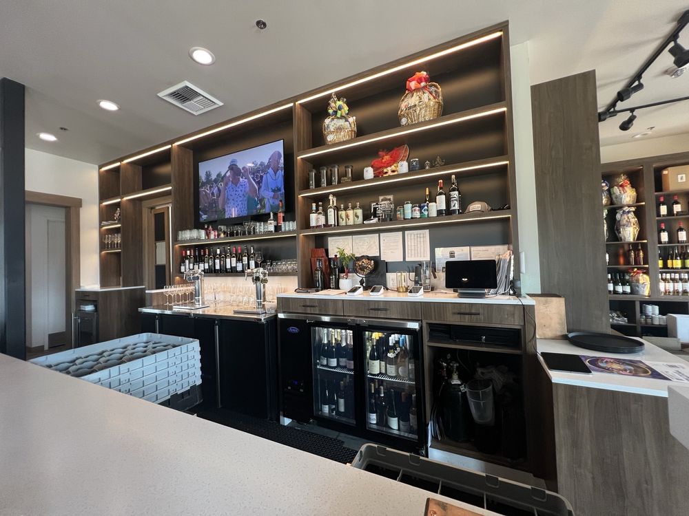 ZEPHYR WINE BAR - Updated December 2025 - 230 Photos & 70 Reviews ...