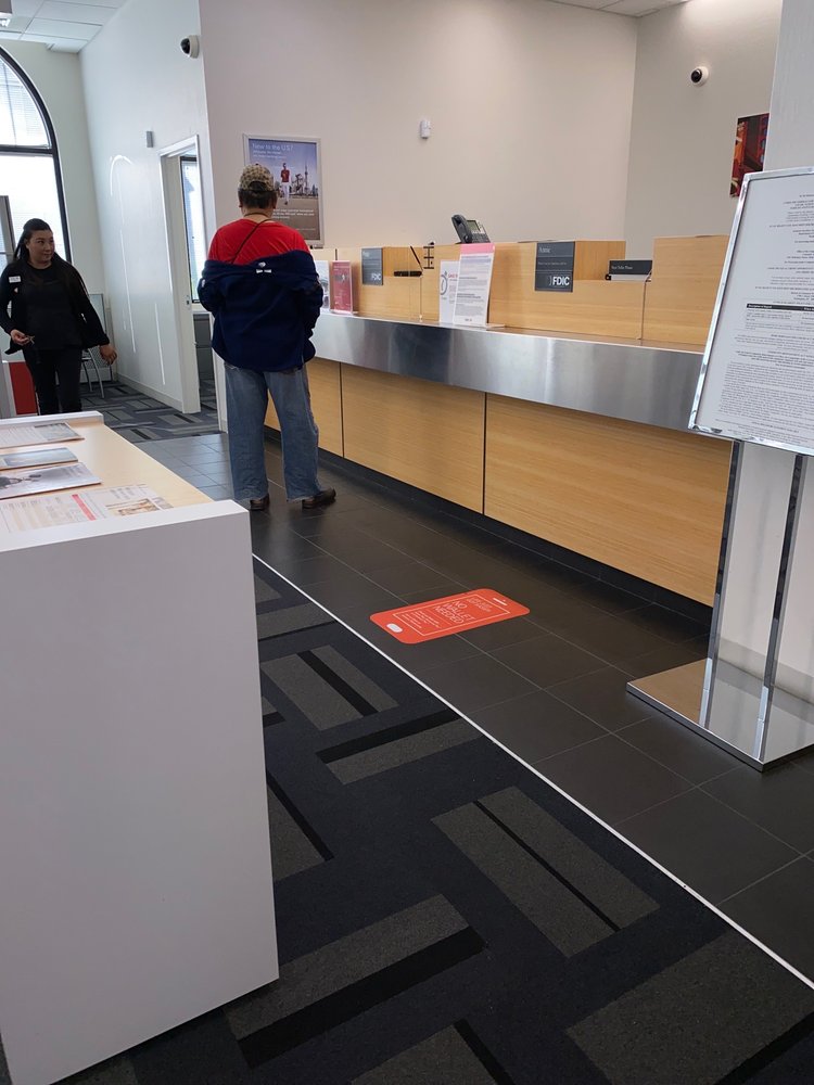 HSBC BANK - Updated October 2025 - 16 Reviews - 39 S El Camino Real ...