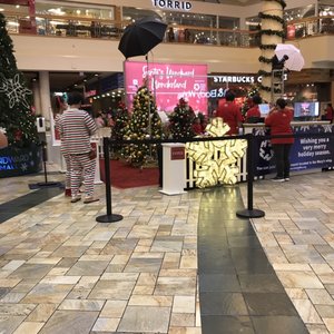 WINDWARD MALL - 796 Photos & 247 Reviews - Shopping Centers - 46-056 ...