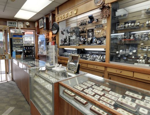 QUALITY JEWELLERS - Updated January 2026 - 13 Reviews - 2917 Dundas ...