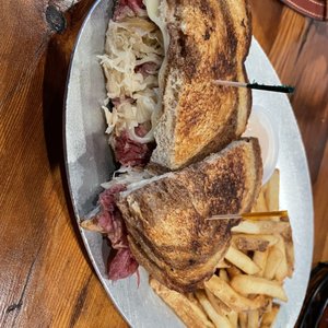 BLUE EAGLE TAVERN - Updated June 2025 - 2051 Italy Hill Rd, Branchport ...