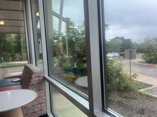 IGO LIBRARY - Updated December 2025 - 53 Photos & 26 Reviews - 13330 ...