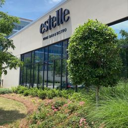 ESTELLE SOUTHERN TABLE - Updated May 2025 - 284 Photos & 77 Reviews ...