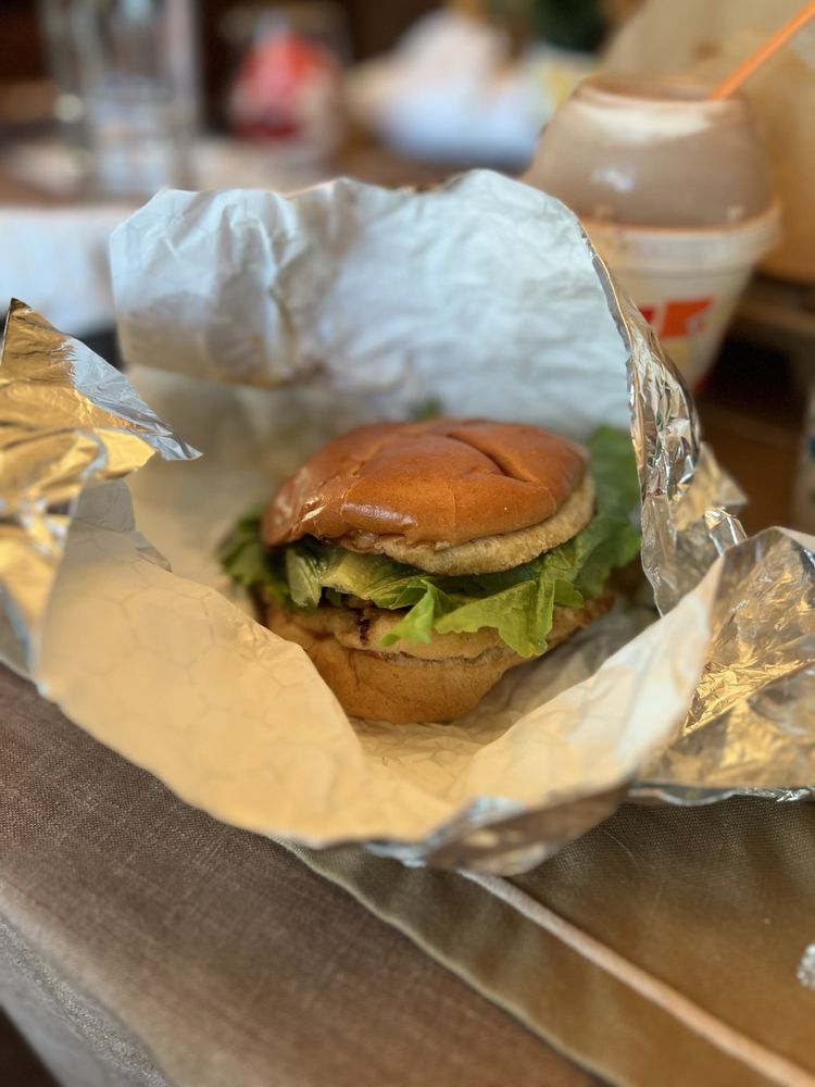 DOOZIES - Updated October 2025 - 77 Photos & 65 Reviews - 4105 S 11th ...