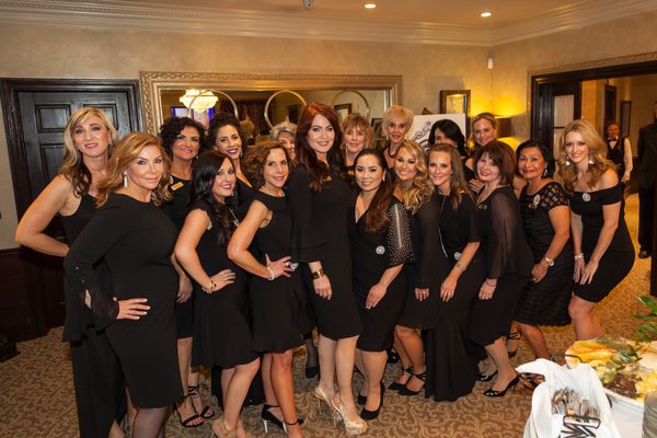 Z AESTHETIC DERMATOLOGY - Updated May 2026 - 18 Photos - 5305 Flanders ...