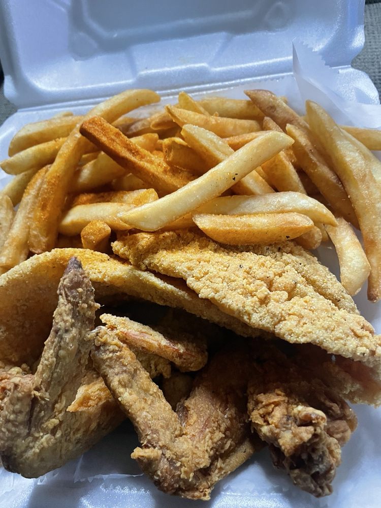 CAPTAIN JJ’S FISH & CHICKEN - Updated December 2025 - 11 Photos & 14 ...