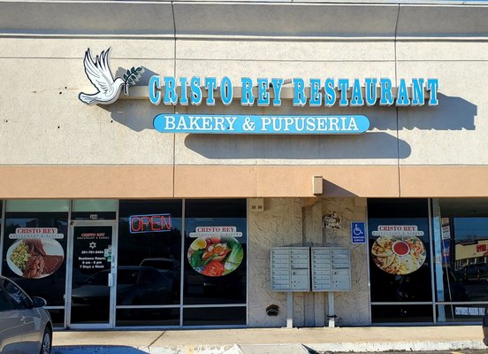 CRISTO REY RESTAURANT & BAKERY - Updated December 2025 - 22 Photos & 24 ...