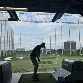 TOPGOLF - Updated January 2025 - 756 Photos & 710 Reviews - 2050 ...