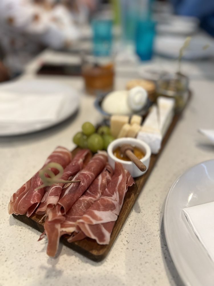 FREDO’S PIZZA - Updated February 2025 - 158 Photos & 88 Reviews - 1604 ...