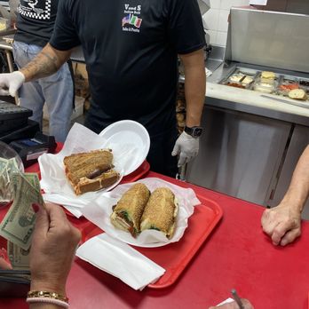 V & S ITALIAN DELI & SUBS - Updated November 2024 - 508 Photos & 746 ...