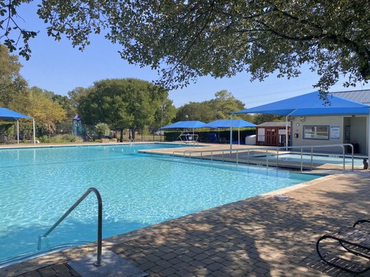 TANGLEWOOD FOREST PARK - Updated December 2025 - 10 Photos - 9801 ...