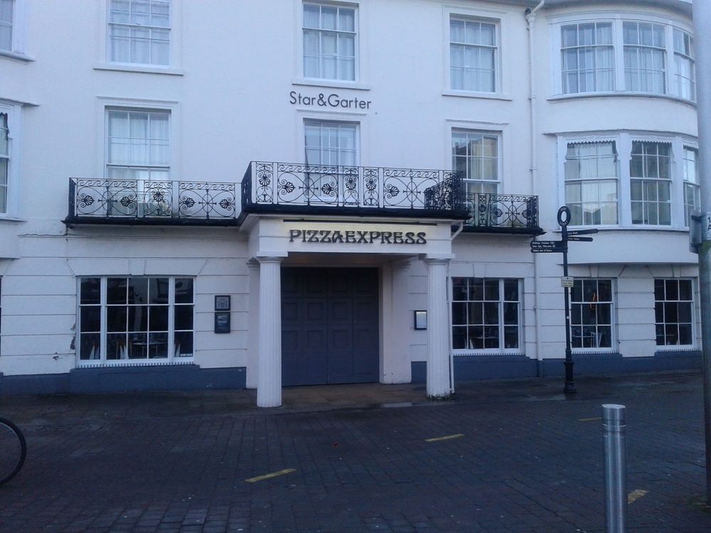 THE STAR AND GARTER HOTEL - 2 High Street, Andover, Hampshire, United ...
