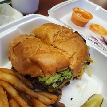 THE SALTY PICKLE - Updated September 2024 - 108 Photos & 81 Reviews ...