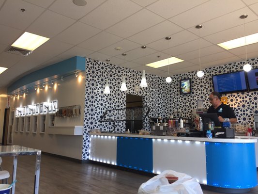 EZ FREEZY - Updated November 2025 - 14 Photos & 29 Reviews - 6495 ...