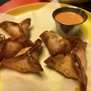 VERSUS - Updated December 2025 - 144 Photos & 149 Reviews - 42 Province ...