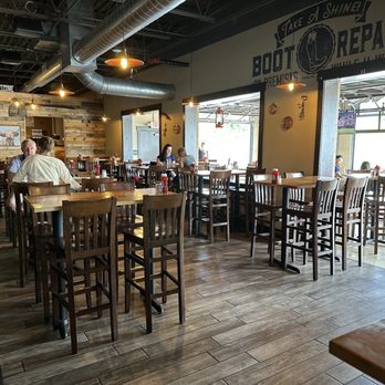 THORN HILL TAP HOUSE - Updated March 2025 - 226 Photos & 292 Reviews ...