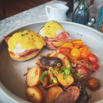 ROSE TOWN KITCHEN & BAR - Updated October 2025 - 61 Photos & 39 Reviews ...