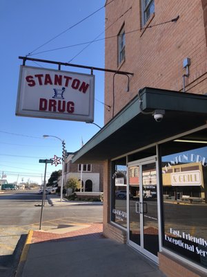 STANTON DRUG - Updated December 2025 - 13 Photos & 21 Reviews - 201 N ...