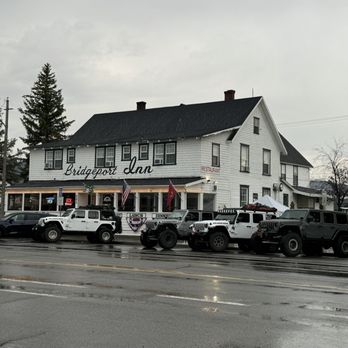 BRIDGEPORT INN RESTAURANT - Updated April 2025 - 132 Photos & 154 ...