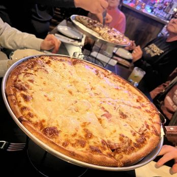 BRICKROAD’S GRILLE - Updated August 2025 - 214 Green St, Clarks ...