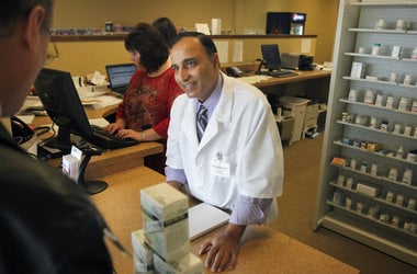 ADVANCED HEALTH PHARMACY - Updated January 2026 - 14 Photos & 16 ...