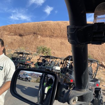 MOAB TOURISM CENTER - Updated May 2024 - 286 Photos & 111 Reviews - 606 ...