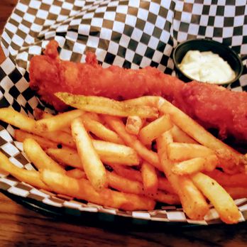 RUSTY BUCKET RESTAURANT & TAVERN - Updated June 2024 - 205 Photos & 211 ...